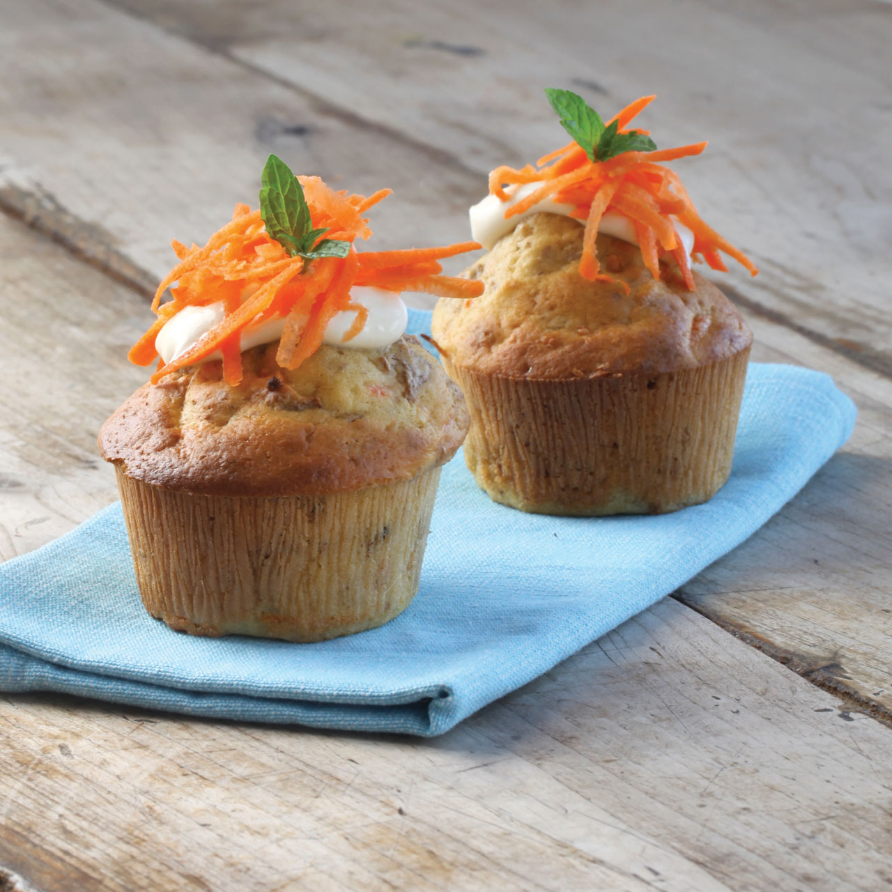 Carrot muffins with All-Bran - Sukrin